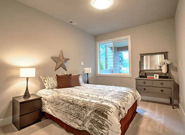 modern five-bedroom house plan - Plan 5550